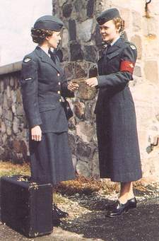 RCAF - Women's Division - Canadians At Arms